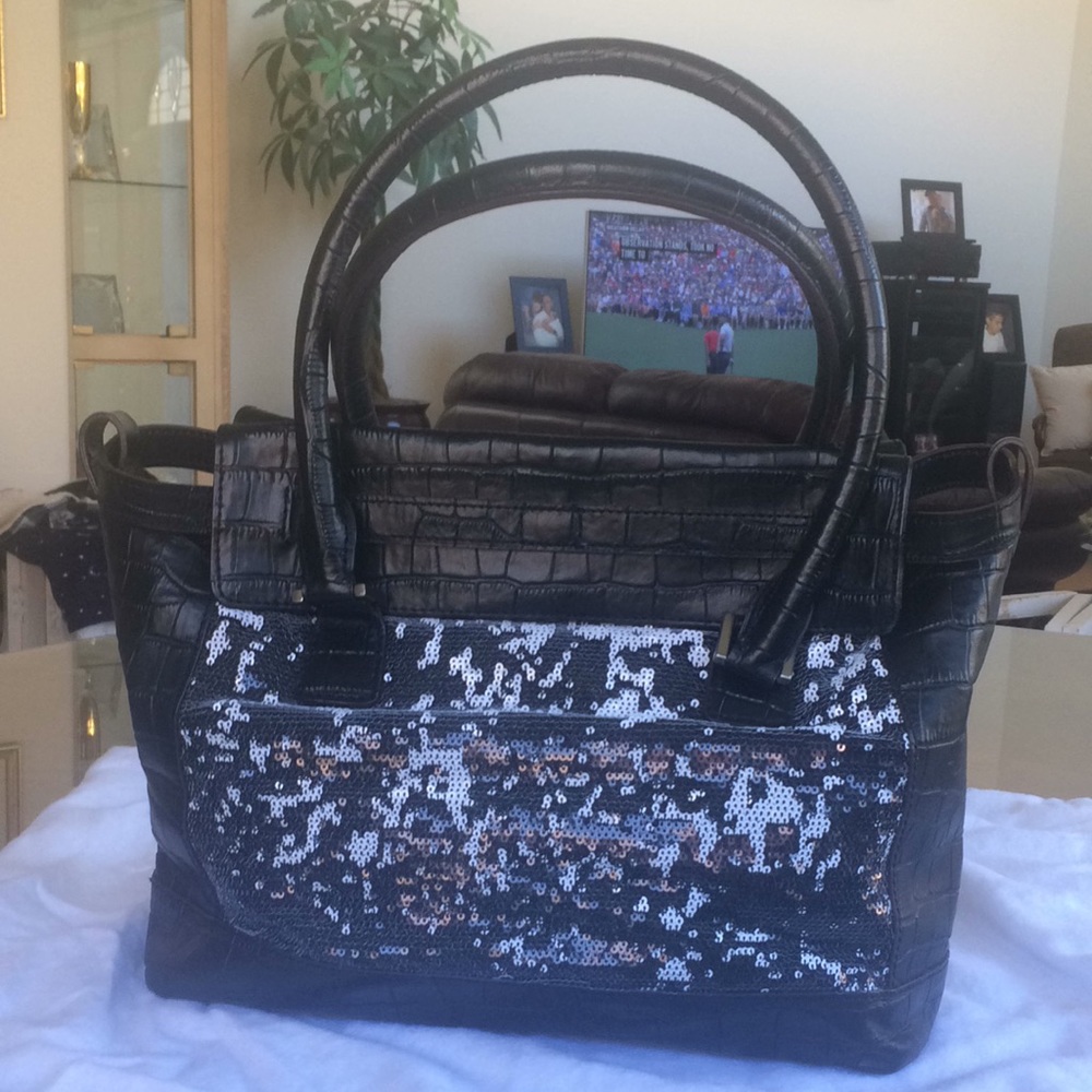 BCBGMaxAzria | Bags | Bcbg Maxazria Leather Handbag Nwt | Poshmark